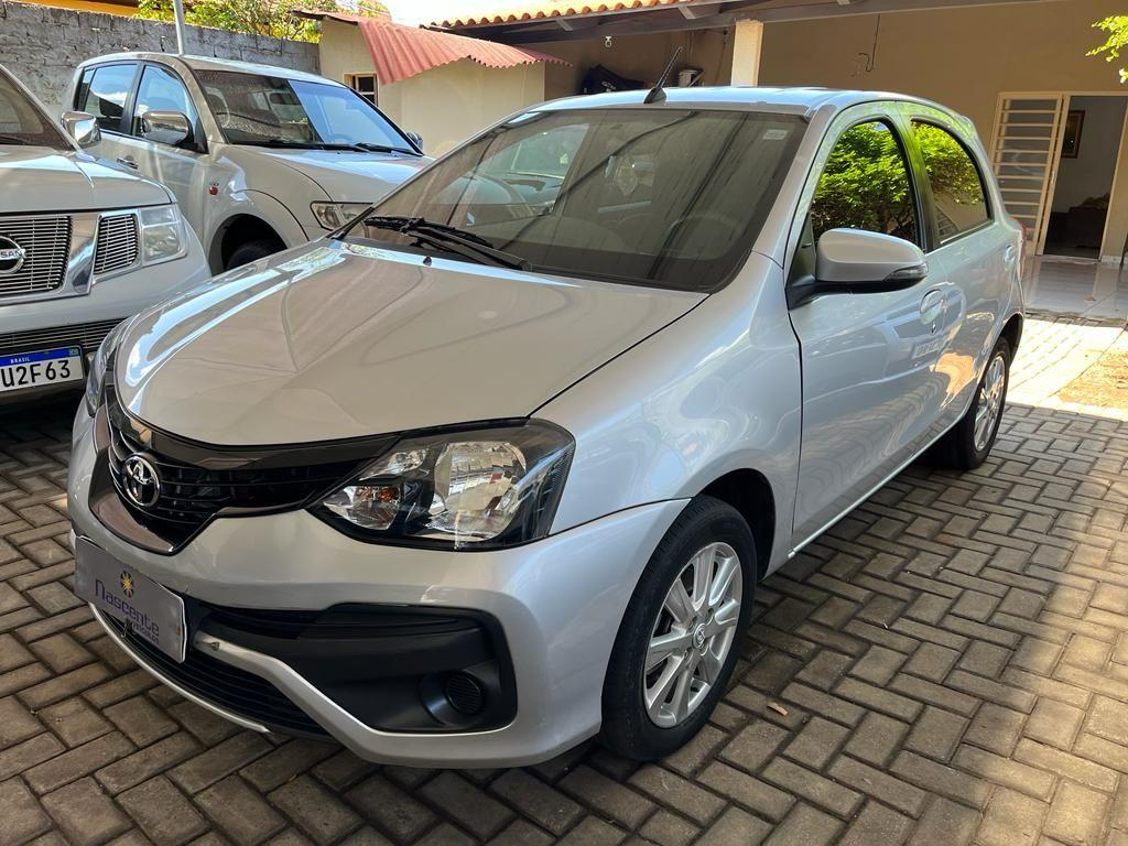 TOYOTA ETIOS - X PLUS 1.5 FLEX 16V 5P AUT.